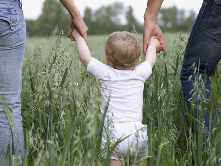 Tata, mama si copilul | Nestlé Baby Club